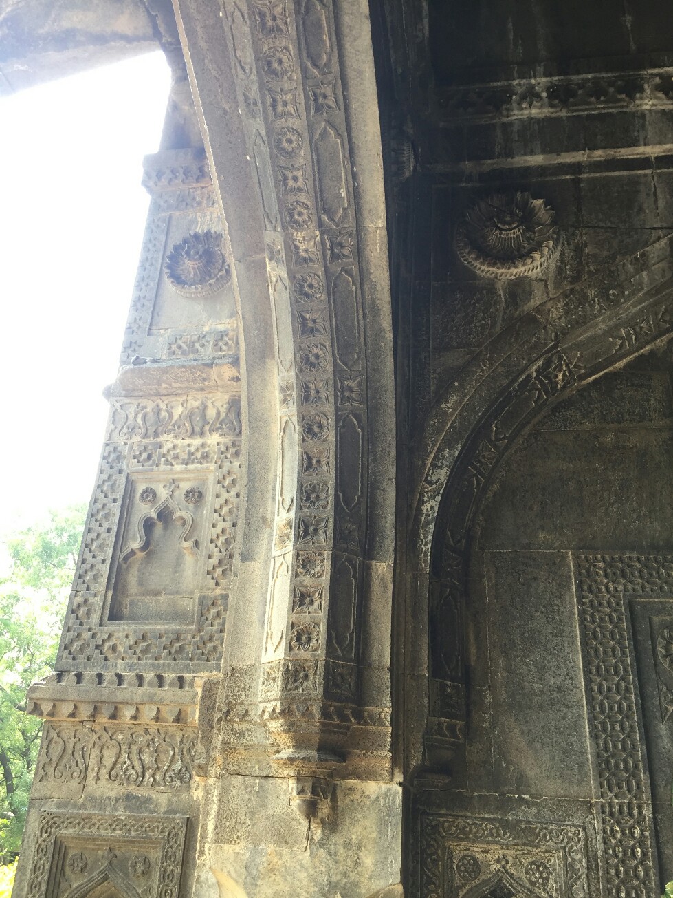 Damadi Masjid, the wonder of architecture ! (Established, 1567, Ahmednagar)